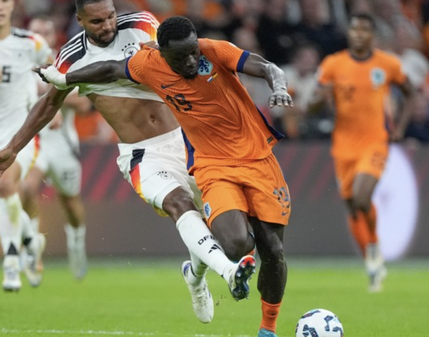 A tale of two strikers? - Dutch Soccer / Football site – news and events