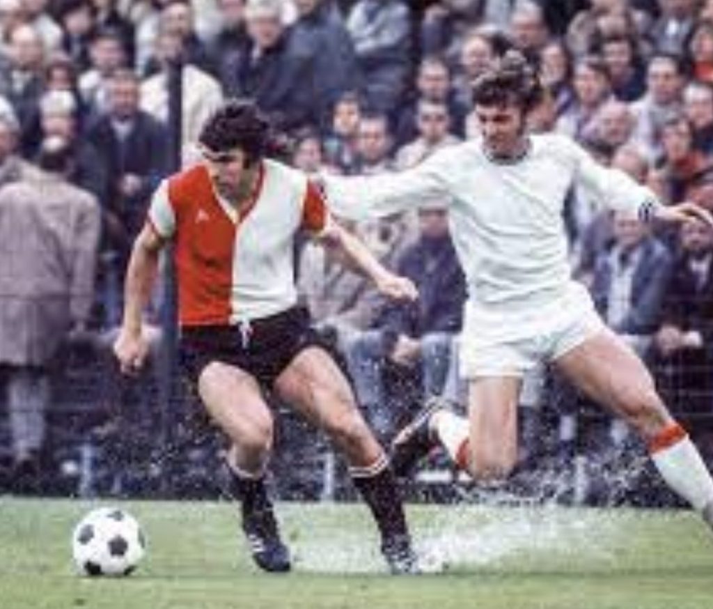 Legendary Lefties from the Dutch national Team - Dutch Soccer ...